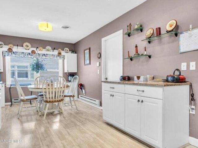 house with 2 bedroom, Whiting NJ ES105207372