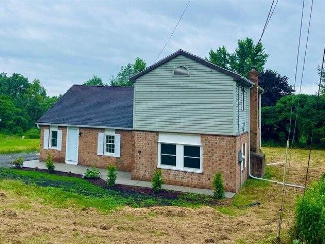 house with 2 bedroom, Whitney Point NY DS88584900