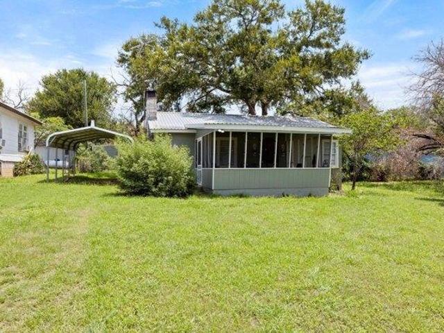 house with 2 bedroom, Whitney TX DS89683479