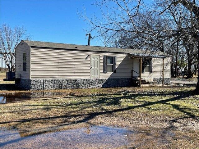 house with 2 bedroom, Whitney TX DS89767320