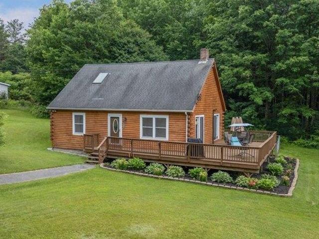 house with 2 bedroom, Winthrop ME DS103666802