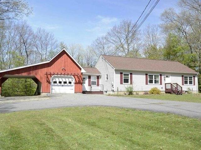 house with 2 bedroom, Winchester NH DLS102824285