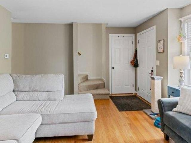 house with 2 bedroom, Windham ME DS104010597