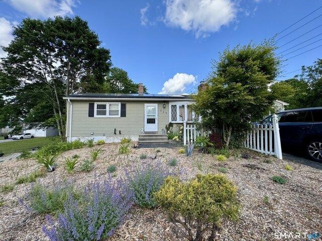 house with 2 bedroom, Windham CT DS103124925