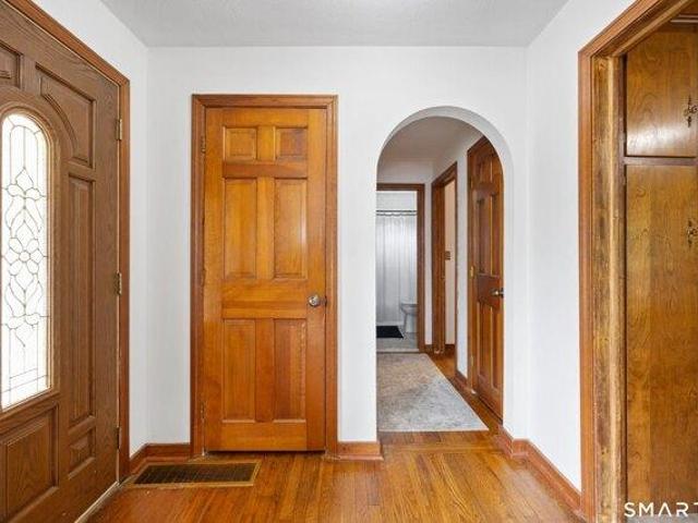 house with 2 bedroom, Windham CT ES104263980