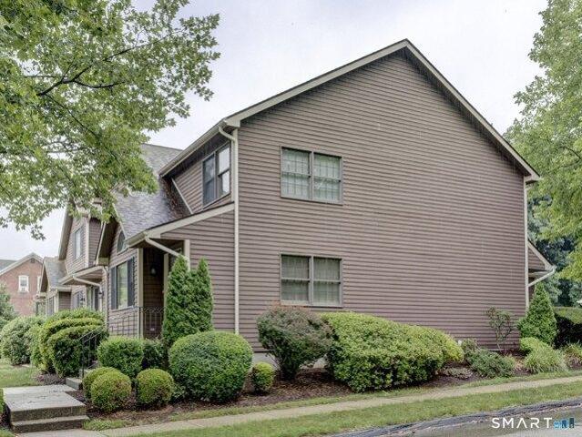 house with 2 bedroom, Windham CT ES103968308