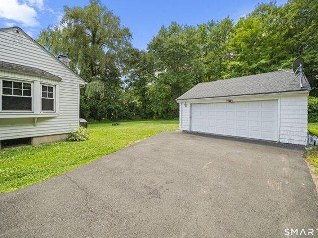 house with 2 bedroom, Windsor CT ES105173675
