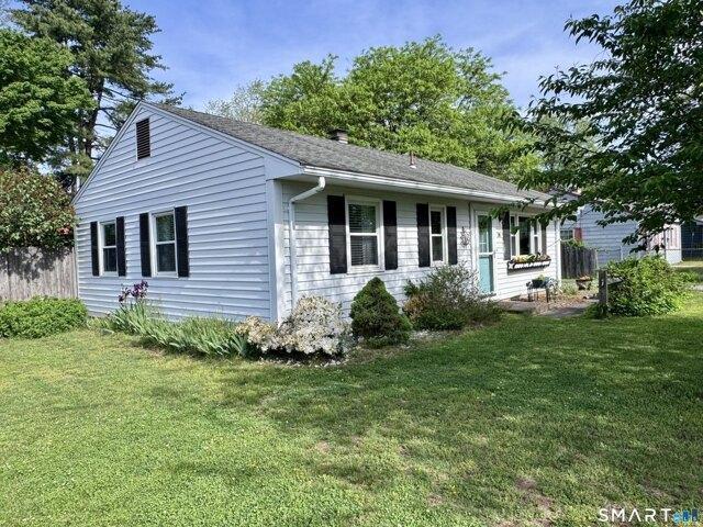 house with 2 bedroom, Windsor Locks CT DS102761740