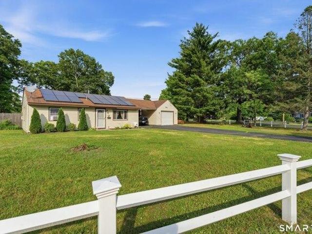 house with 2 bedroom, Windsor Locks CT DS103927796