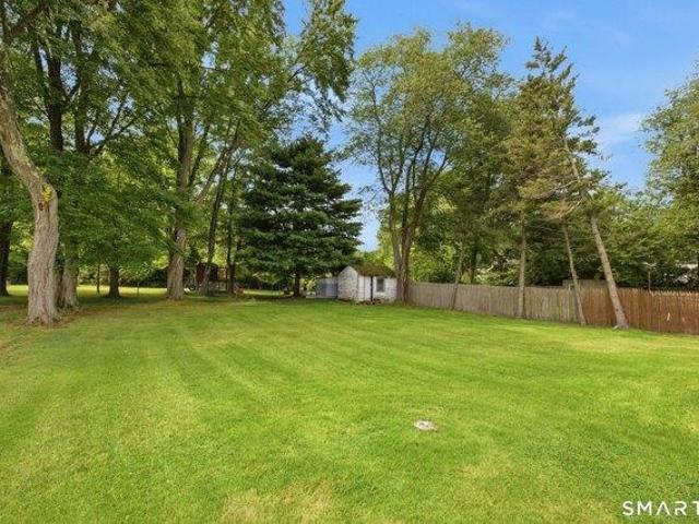 house with 2 bedroom, Windsor Locks CT ES105205880