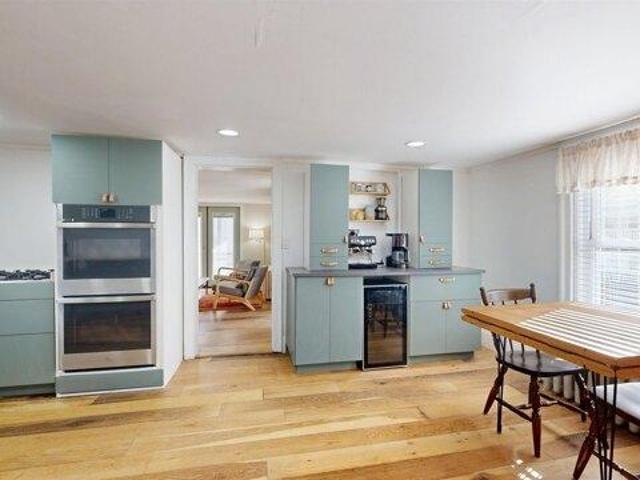 house with 2 bedroom, Winooski VT DS101747133