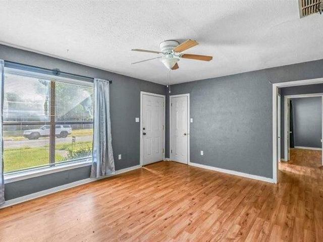 house with 2 bedroom, Wichita Falls TX ES103501075