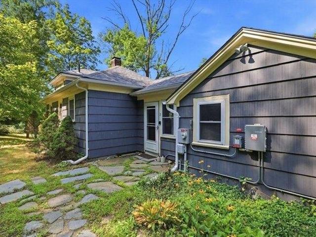 house with 2 bedroom, Williamsburg MA ES105061289