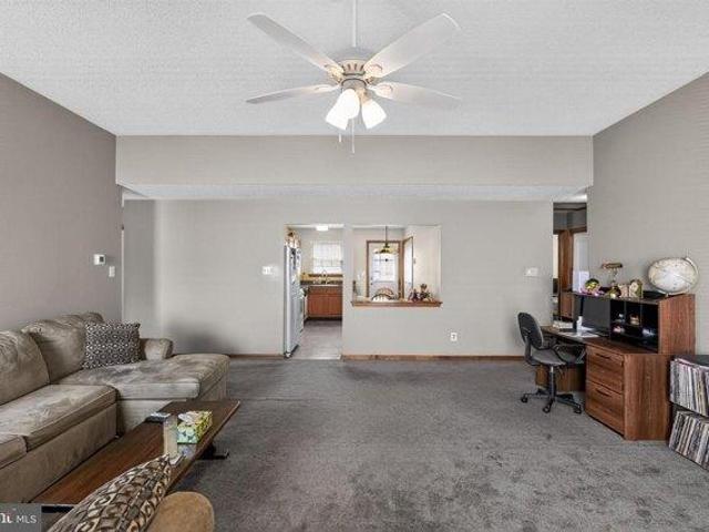 house with 2 bedroom, Williamstown NJ ES105157765