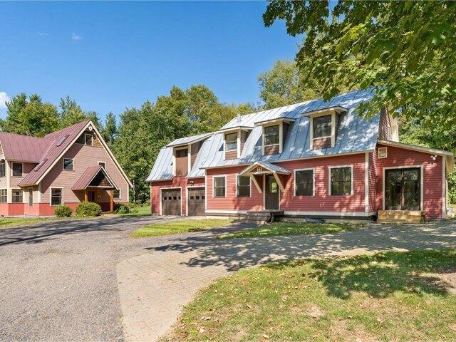 house with 2 bedroom, Williston VT ES104542113