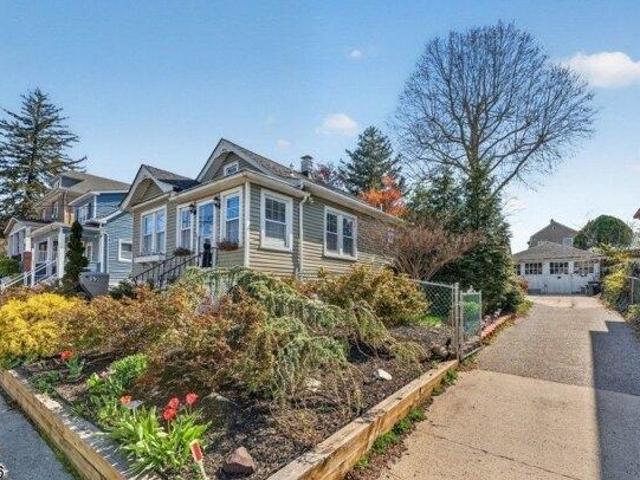house with 2 bedroom, Woodbridge NJ DS102562046