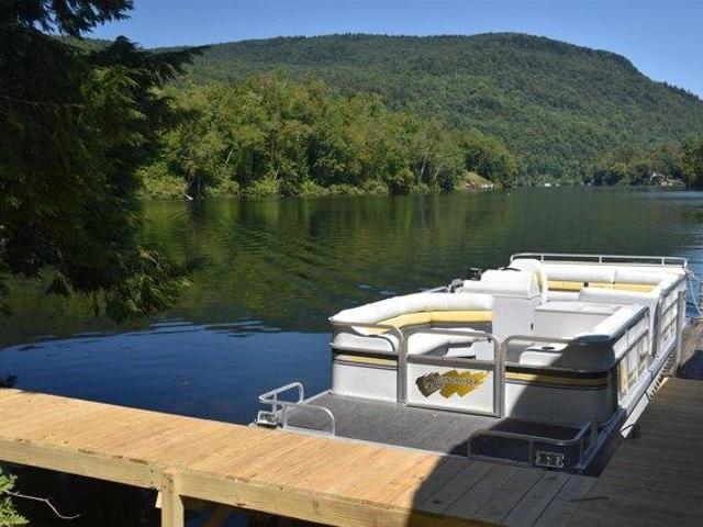 house with 2 bedroom, Woodbury VT DLS103069835