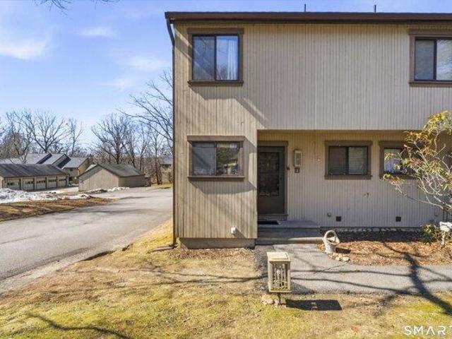 house with 2 bedroom, Woodbury CT DLS101707025
