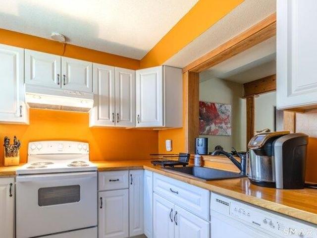 house with 2 bedroom, Woodbury CT DS103188067