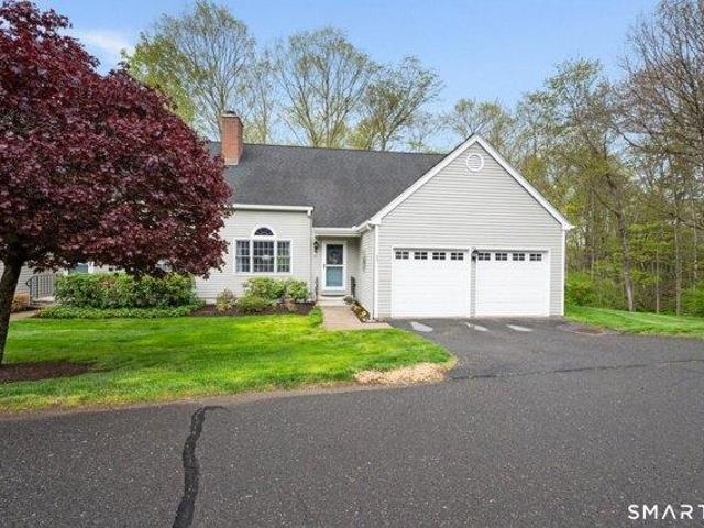 house with 2 bedroom, Woodbury CT DS103665973