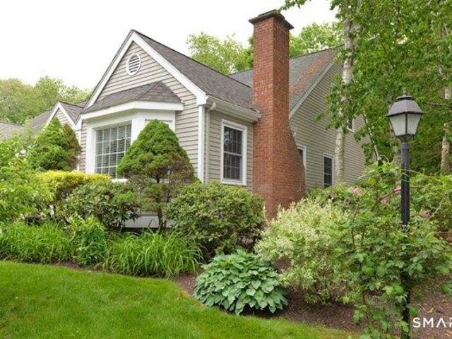 house with 2 bedroom, Woodbury CT ES103125998