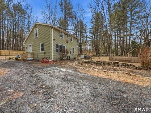 house with 2 bedroom, Woodstock CT ES103929019