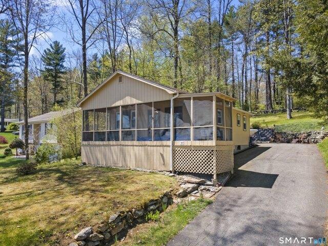house with 2 bedroom, Woodstock CT ES103970201