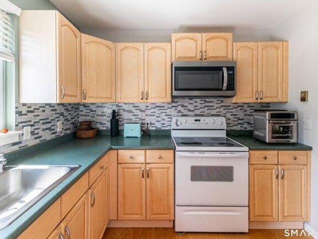 house with 2 bedroom, Woodstock CT ES105157091