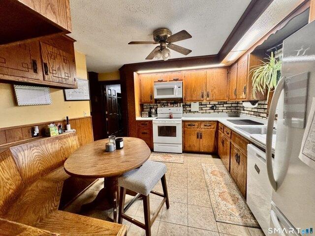 house with 2 bedroom, Woodstock CT ES105174660