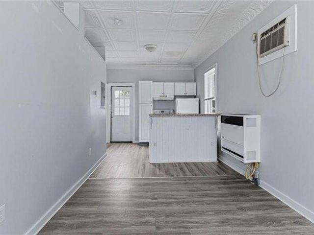 house with 2 bedroom, Woonsocket RI DS103020131