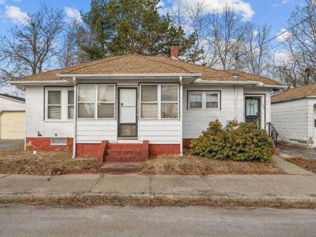 house with 2 bedroom, Woonsocket RI DS103497437