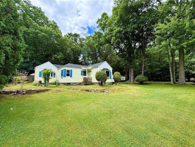 house with 2 bedroom, Woonsocket RI ES103498392