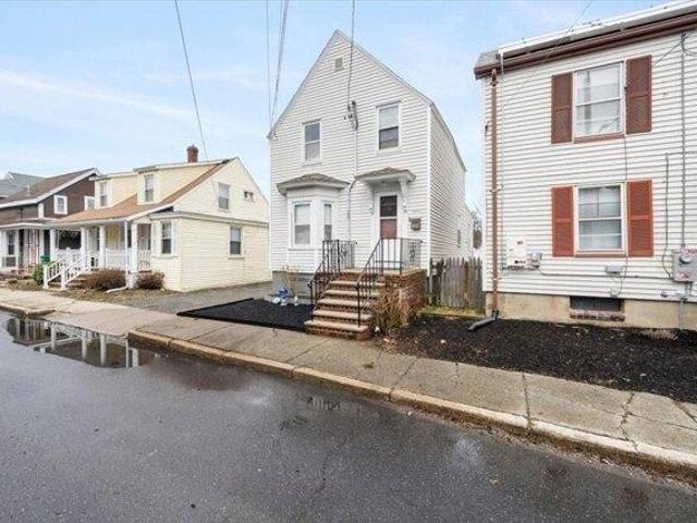 house with 2 bedroom, Woburn MA DLS102592091