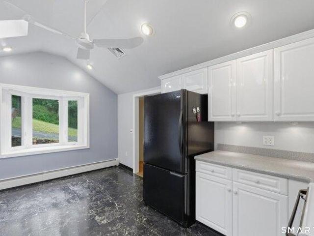 house with 2 bedroom, Wolcott CT ES104809613