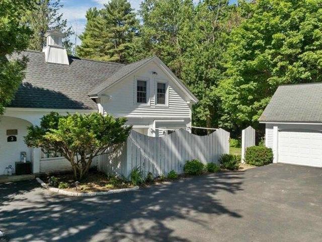 house with 2 bedroom, Wolfeboro NH DS103498906