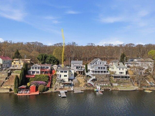 house with 2 bedroom, Worcester MA DS102213445