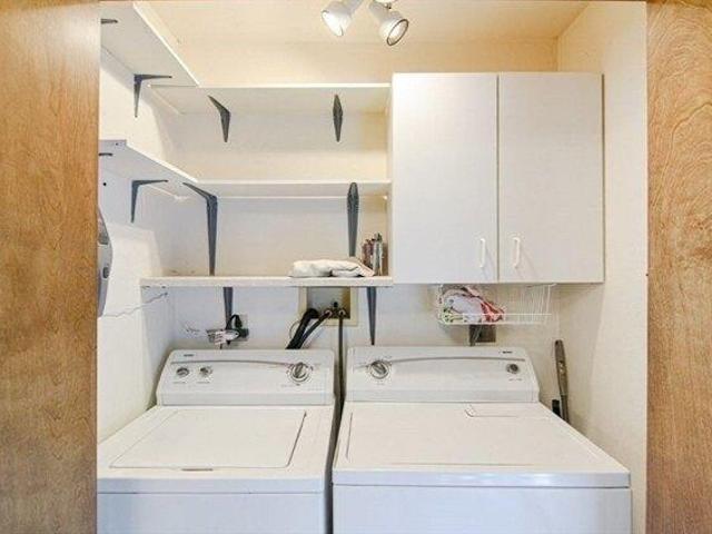 house with 2 bedroom, Worcester MA ES104114779