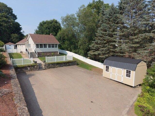 house with 2 bedroom, Worcester MA ES105040968