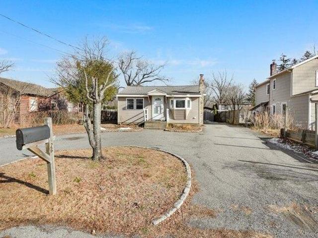 house with 2 bedroom, Yorktown Heights NY DLS98323068