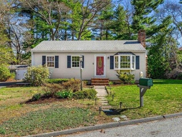 house with 2 bedroom, Acushnet MA ES104852739