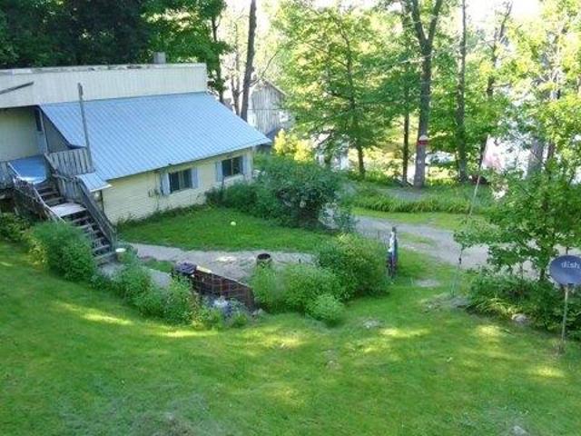house with 2 bedroom, Acworth NH ES105108441