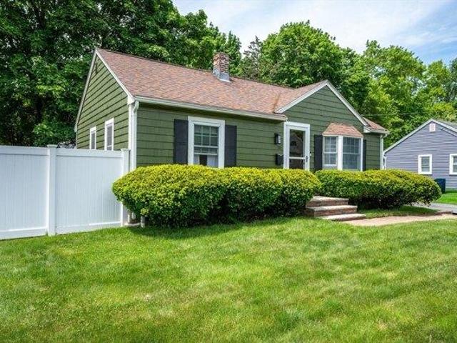 house with 2 bedroom, Abington MA ES103710062