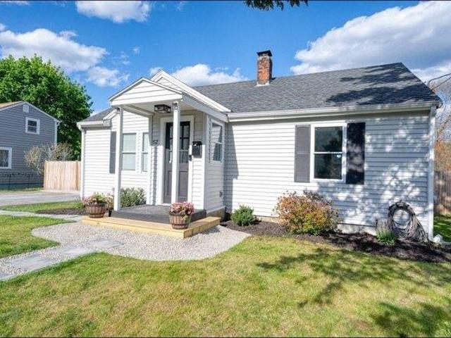 house with 2 bedroom, Abington MA ES104329690