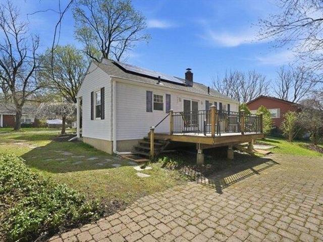 house with 2 bedroom, Agawam MA DS102633674