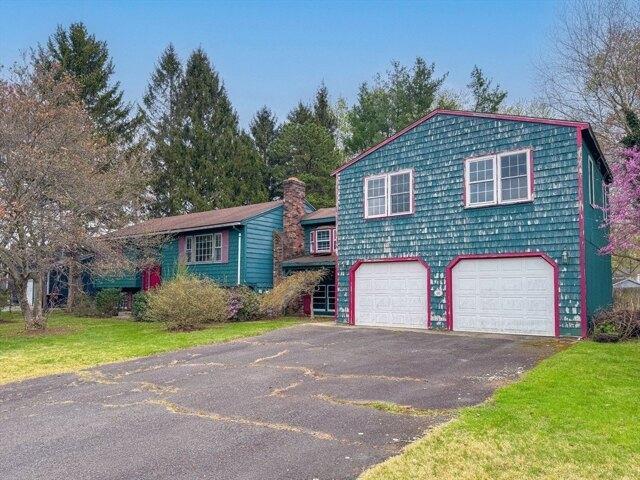 house with 2 bedroom, Agawam MA DS102373188