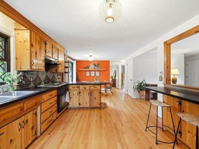 house with 2 bedroom, Agawam MA DS104479731