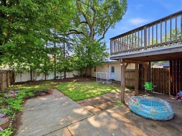 house with 2 bedroom, Agawam MA ES103885999