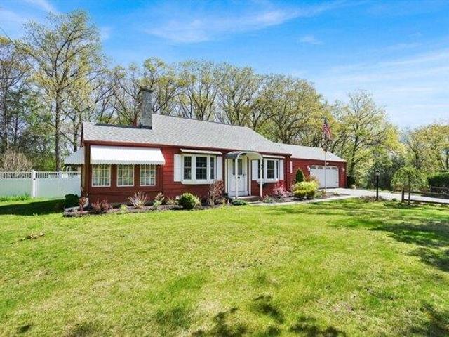 house with 2 bedroom, Agawam MA ES103159329