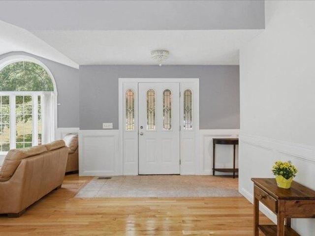 house with 2 bedroom, Agawam MA ES105061733