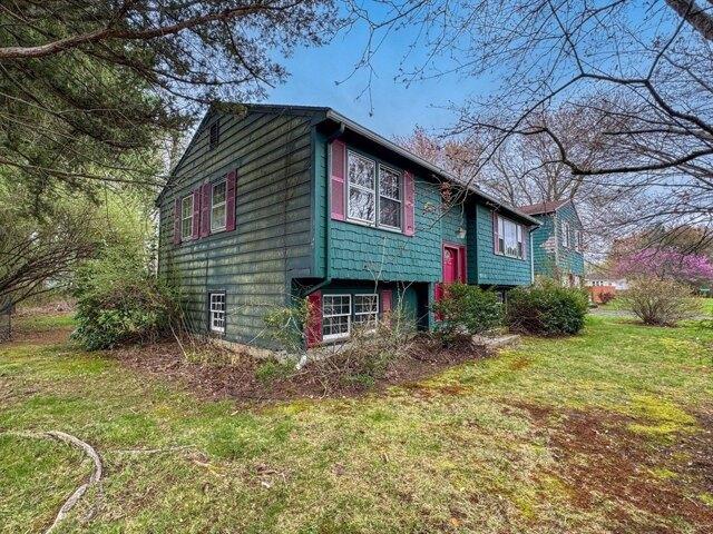house with 2 bedroom, Agawam MA ES105117149